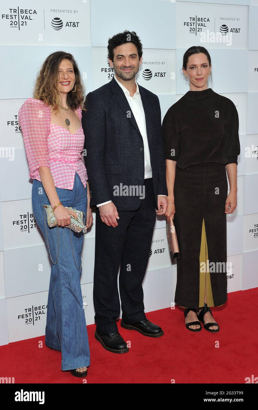 L-R: Maya Singer, Morgan Spector and Rebecca Hall attend the world ...