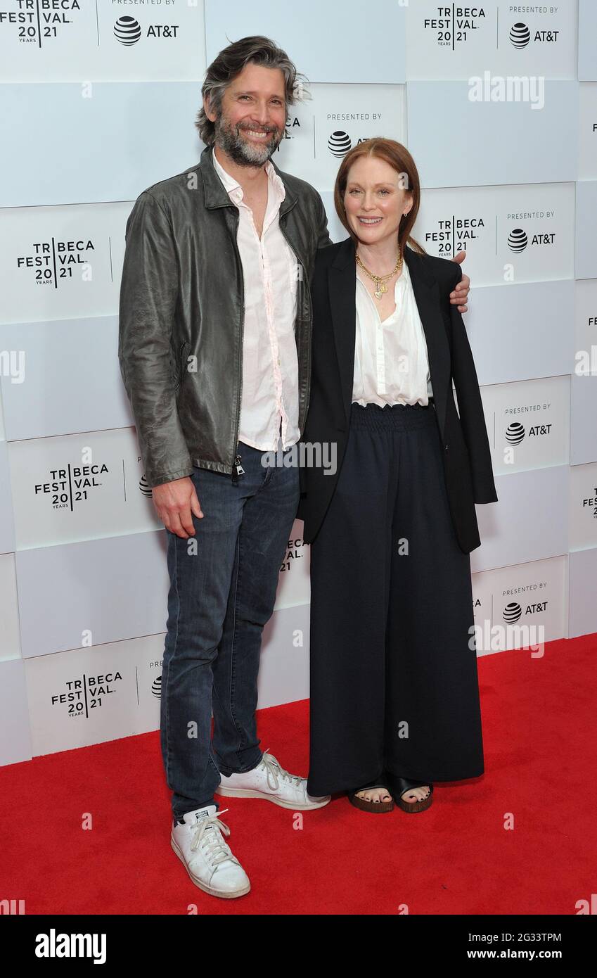 L-R: Bart Freundlich and Julianne Moore attend the world premiere of ...