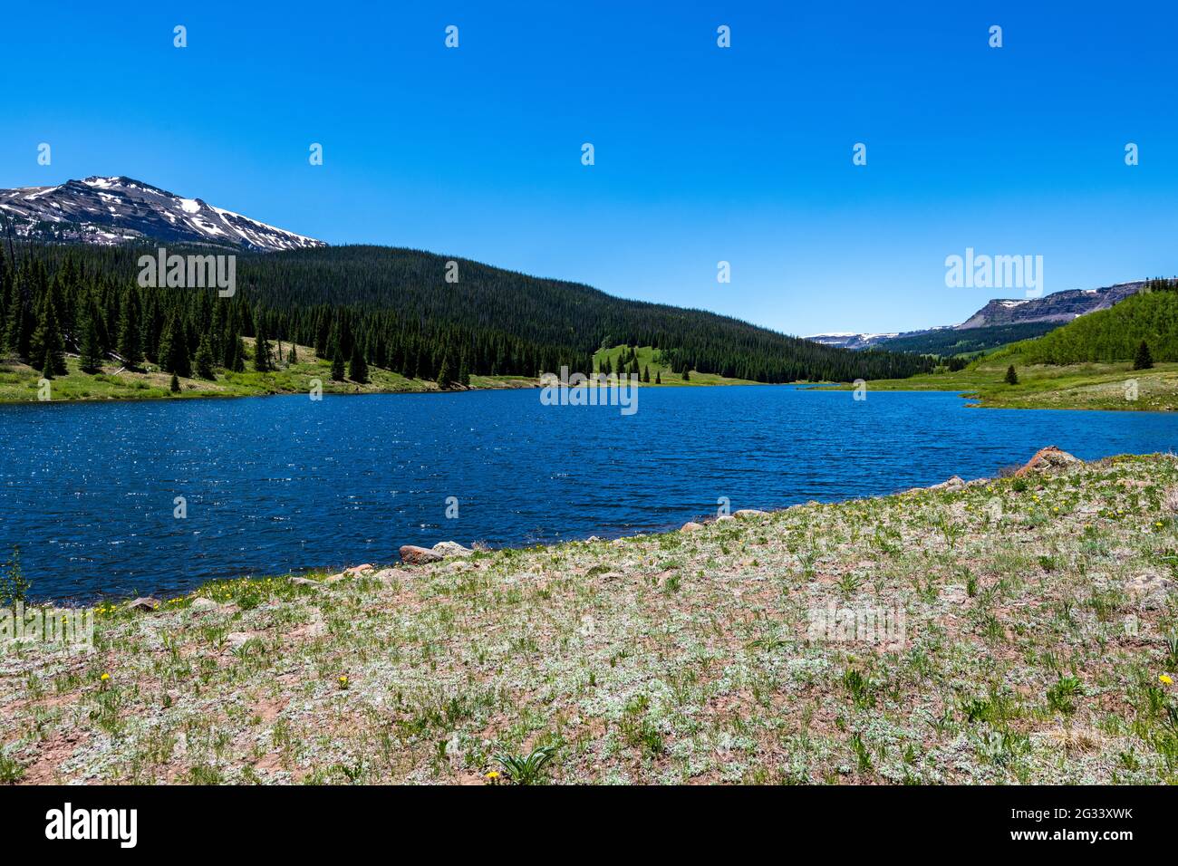 Flattop mountain hi-res stock photography and images - Alamy