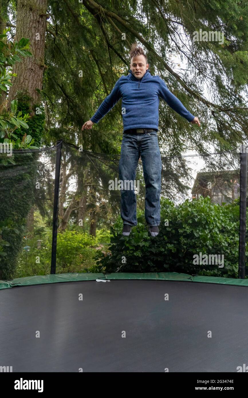 Jump old man hi-res stock photography and images - Alamy