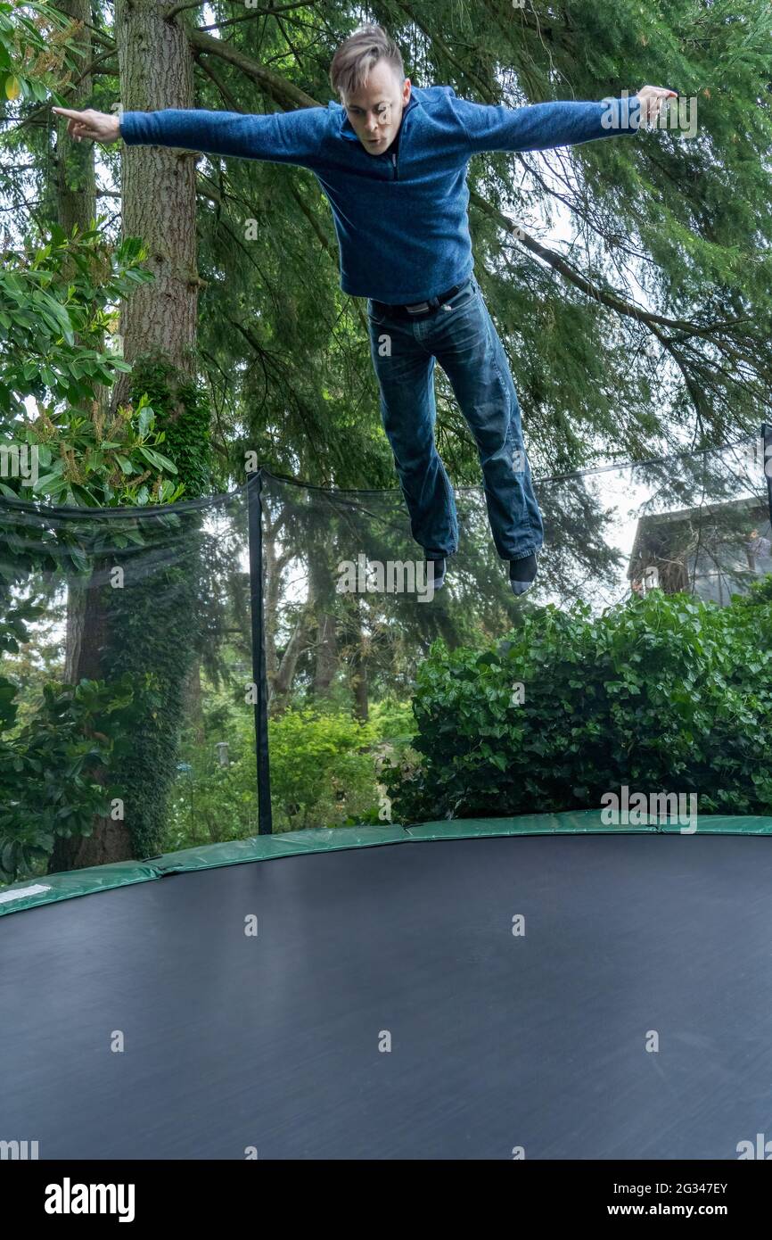 Falling of trampoline hi-res stock photography and images - Alamy