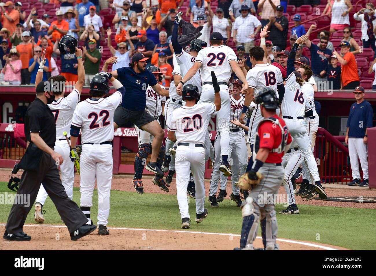 Tappen south hi-res stock photography and images - Alamy