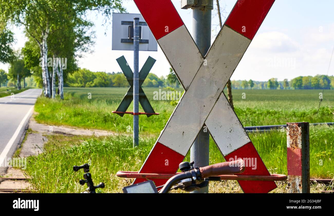 Railroad Crossing Sign White And Red High Resolution Stock Photography ...