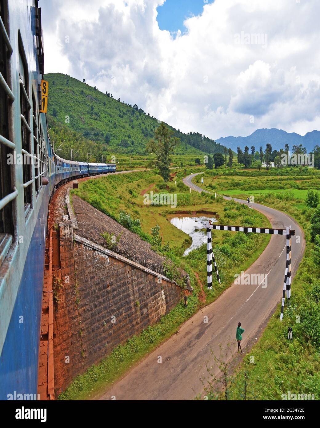 Indian Railways train Kirandul Passenger running through Araku Valley ...