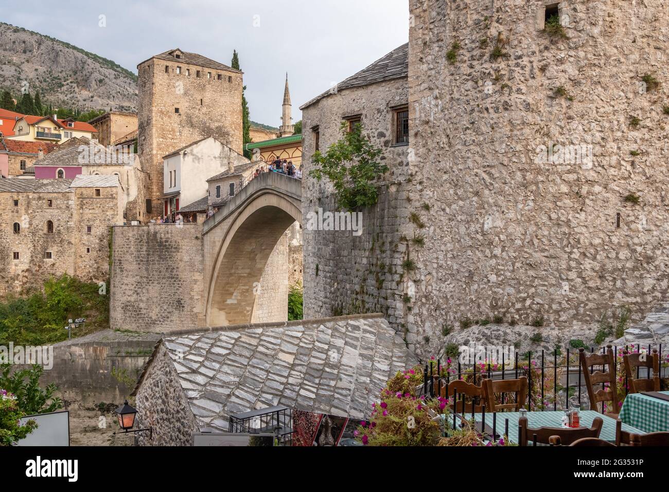 Stari Most bridge in old town of Mostar, BIH Stock Photo - Alamy