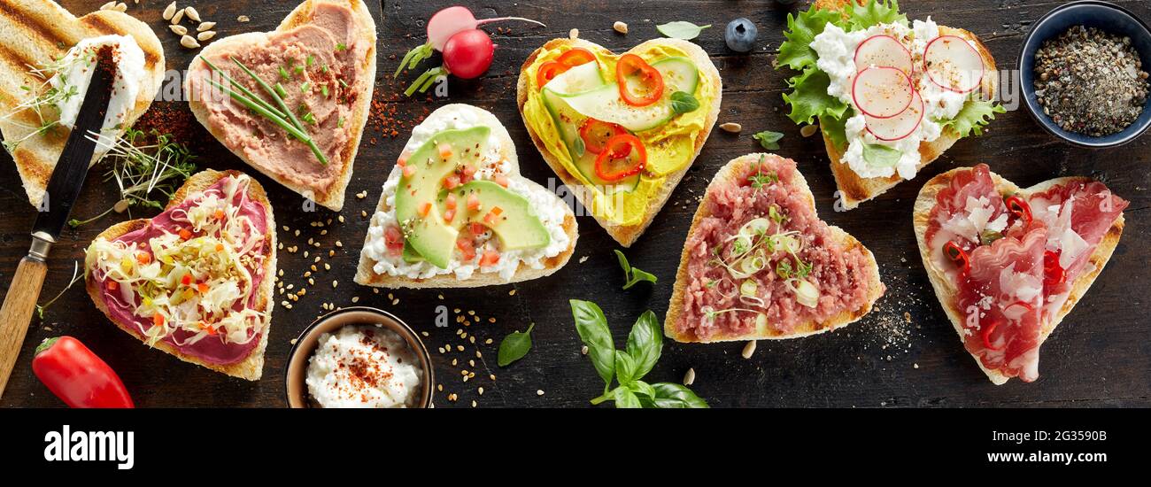 Dark toasts hi-res stock photography and images - Alamy