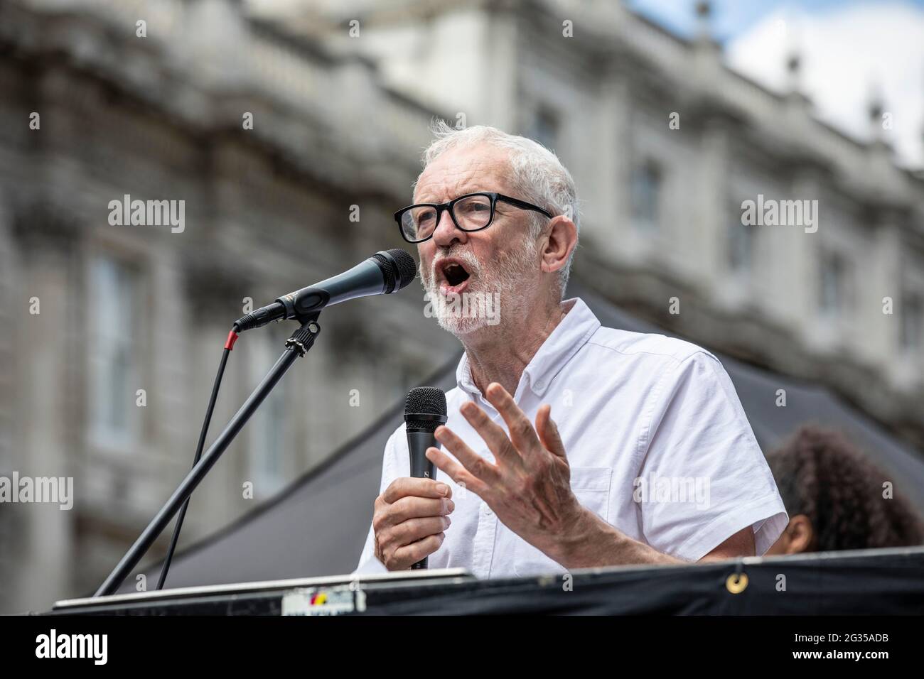 Antisemitic uk 2021 hi-res stock photography and images - Alamy