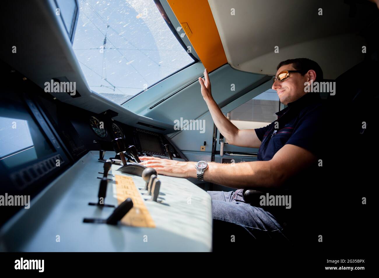 Berlin, Germany. 09th June, 2021. Kevin Tinney, trainer for train ...