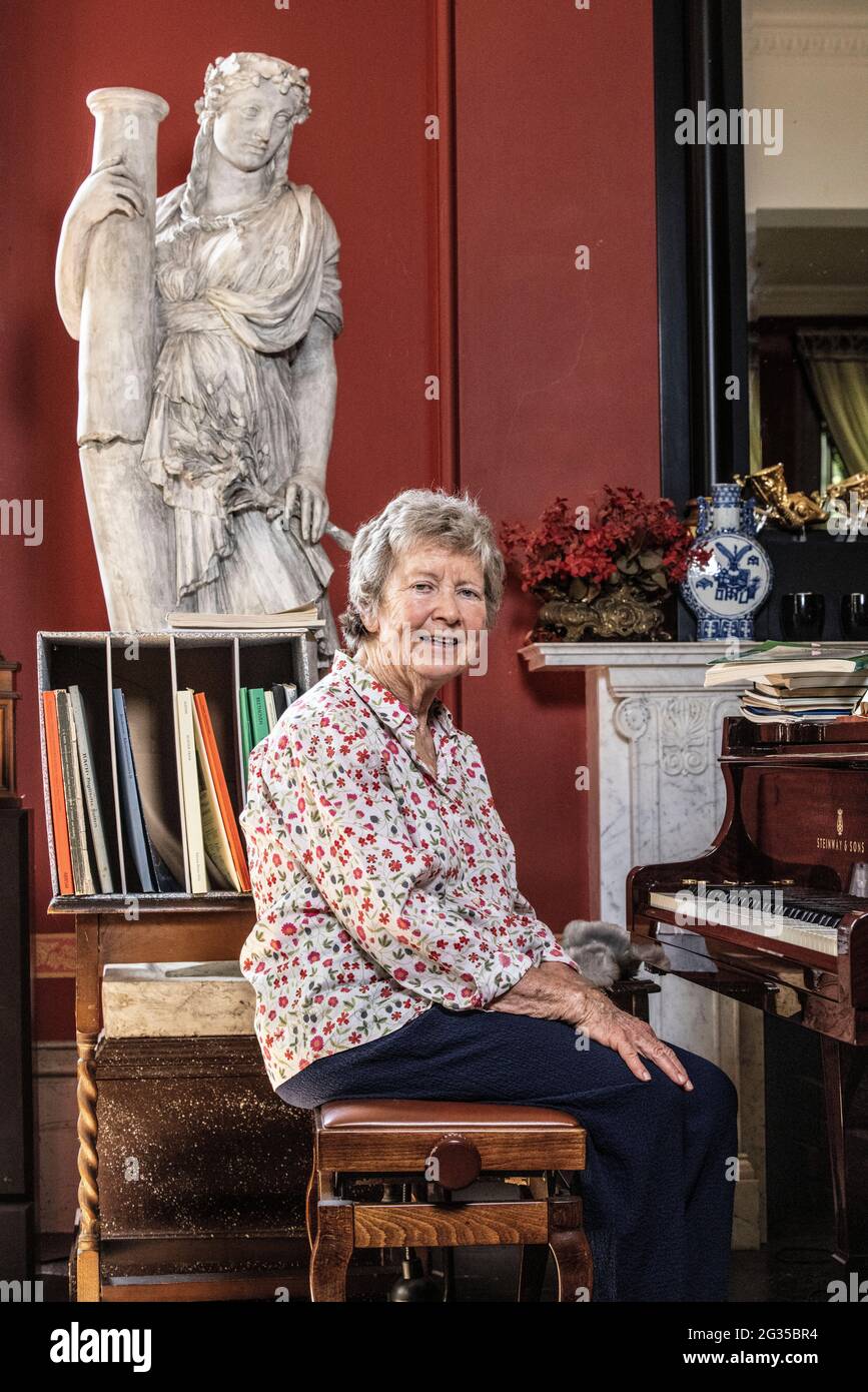 Dr Caroline Jackson, former Conservative MEP at home in Abingdon Stock ...