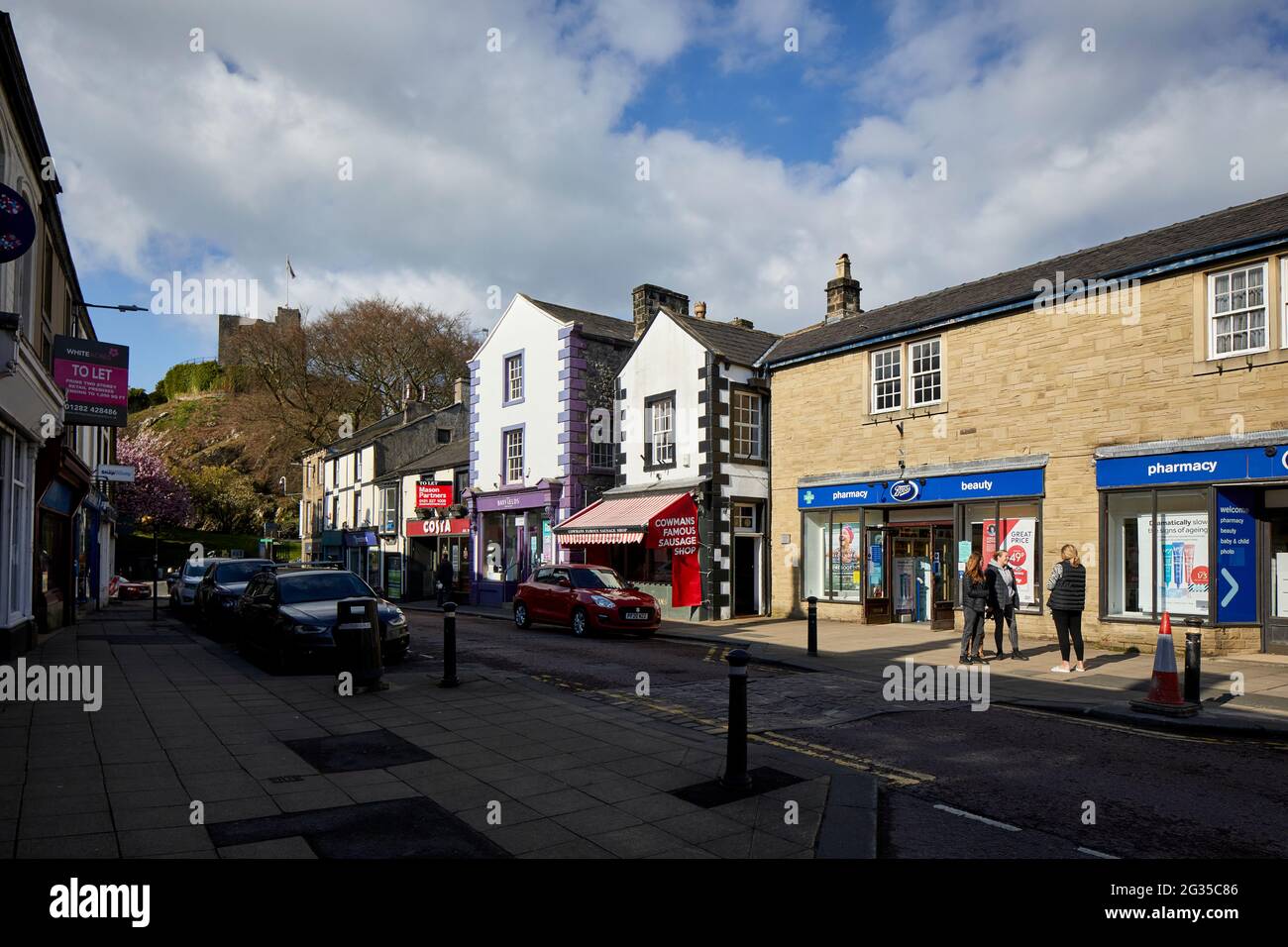 Clitheroe Town Centre High Resolution Stock Photography and Images - Alamy