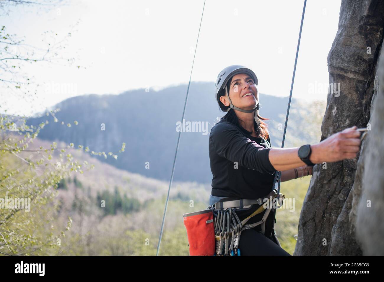 Recreational pursuit healthy lifestyle hi-res stock photography and ...