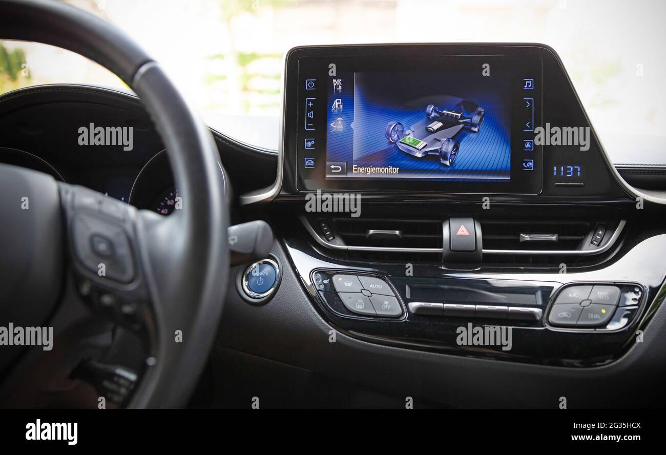 Car touch hi-res stock photography and images - Alamy