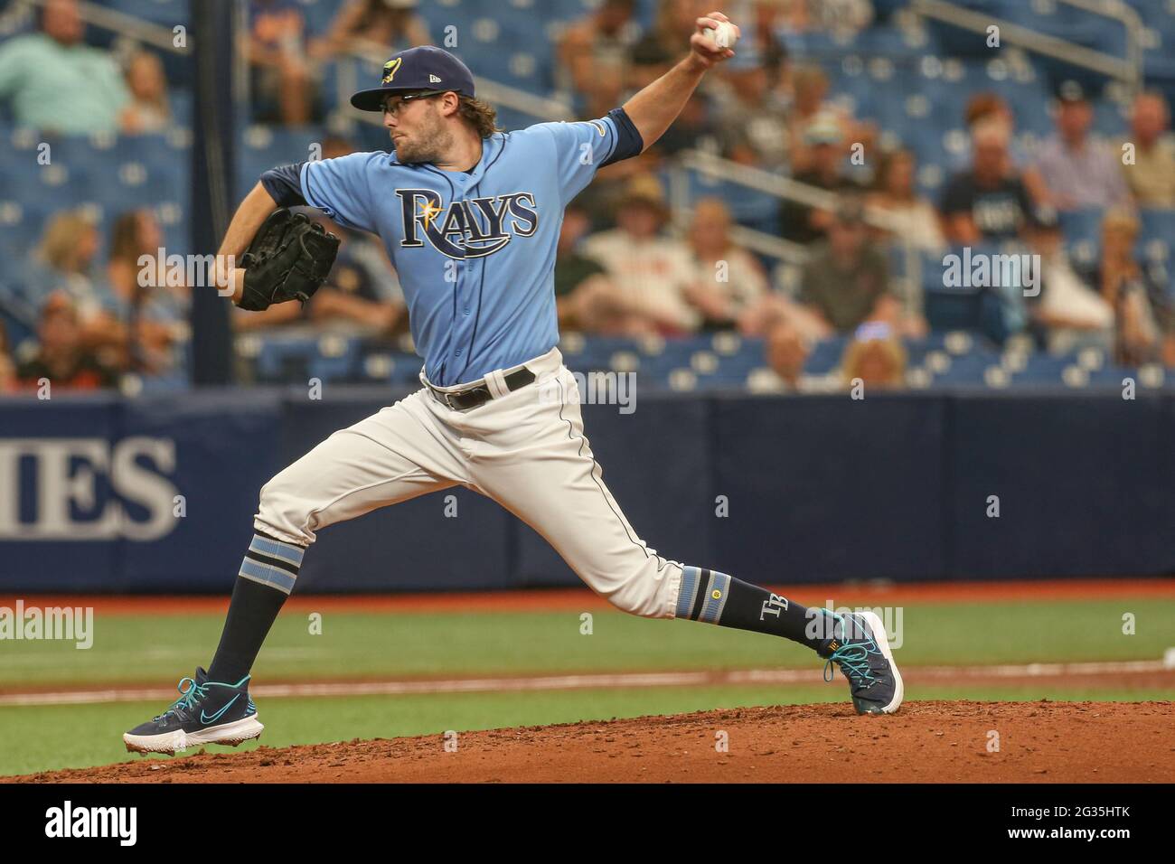 St. Petersburg, FL. USA Tampa Bay Rays relief pitcher Josh Fleming (19 ...