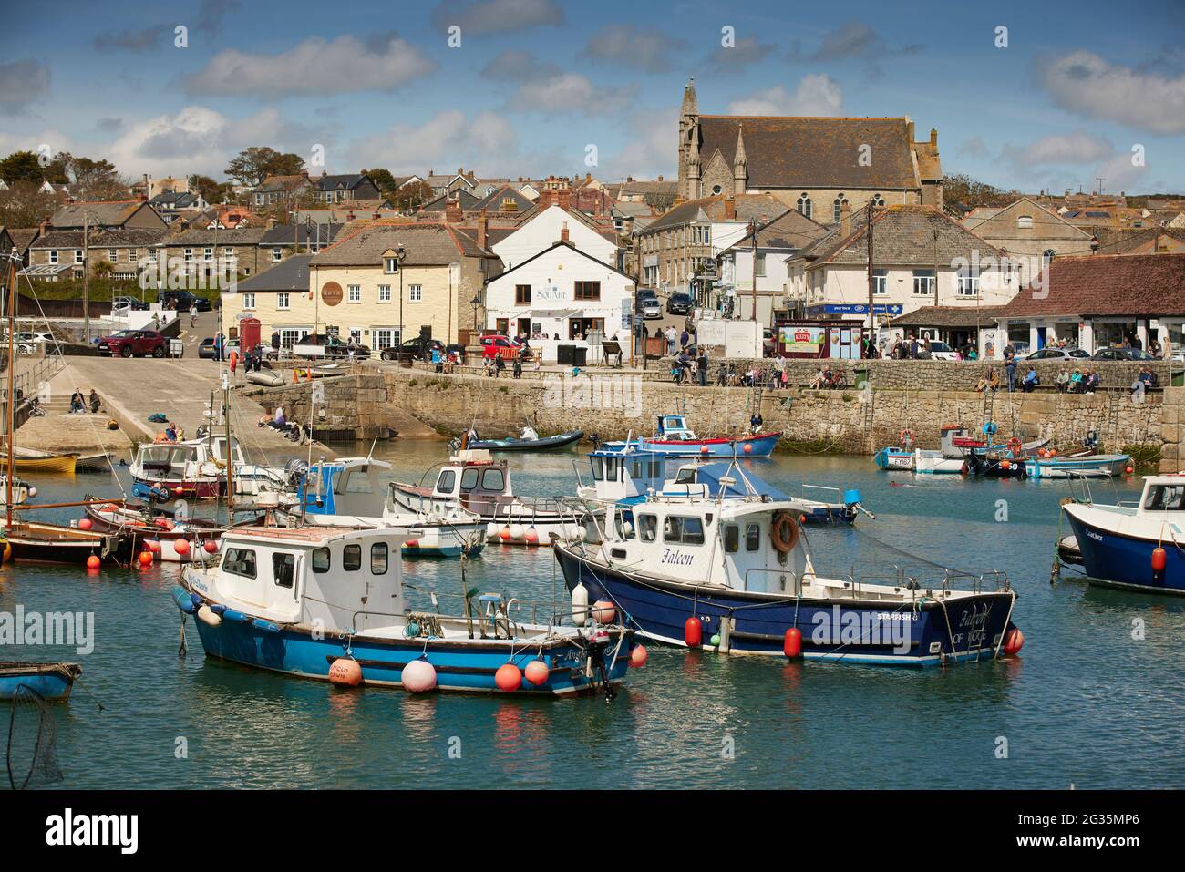 Porthleven boats hi-res stock photography and images - Alamy