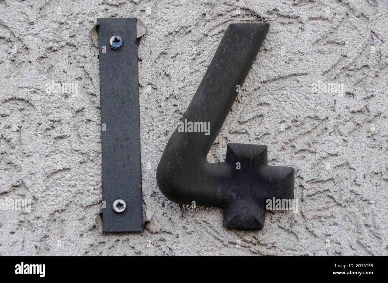 Hausnummer 14 hi-res stock photography and images - Alamy
