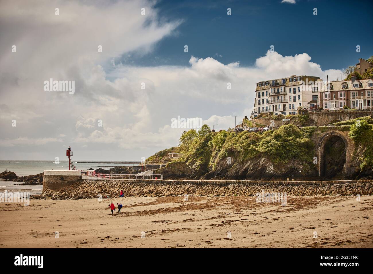 CORNISH fishing port Looe in Cornwall pictured East Looe Beach Stock ...