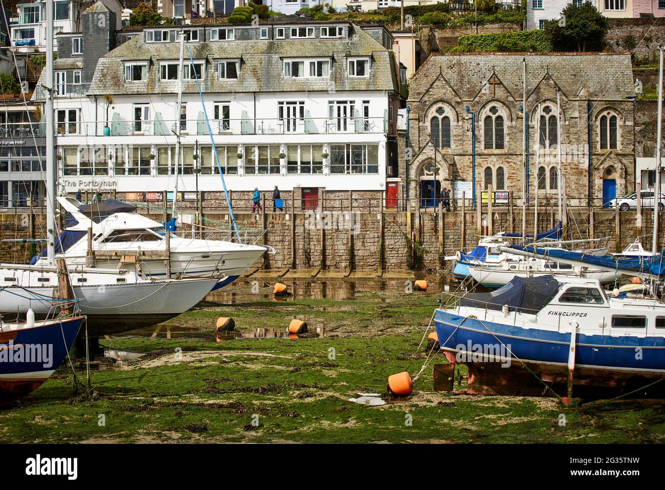 CORNISH fishing port Looe in Cornwall pictured Looe Harbour Stock Photo ...