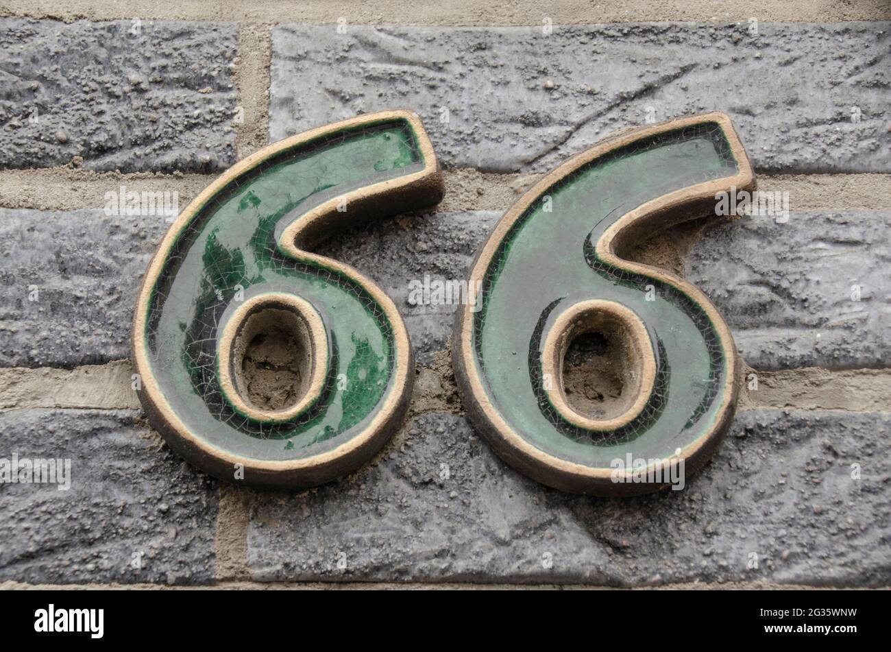 House number 66 sign hi-res stock photography and images - Alamy