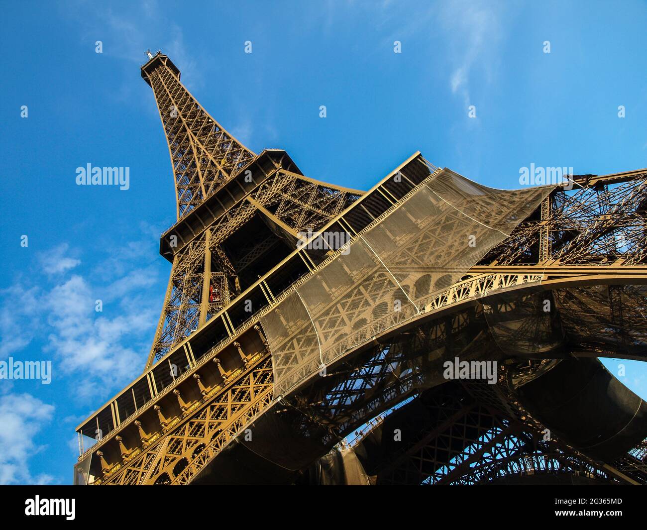 Eiffel tower in detail Stock Photo - Alamy