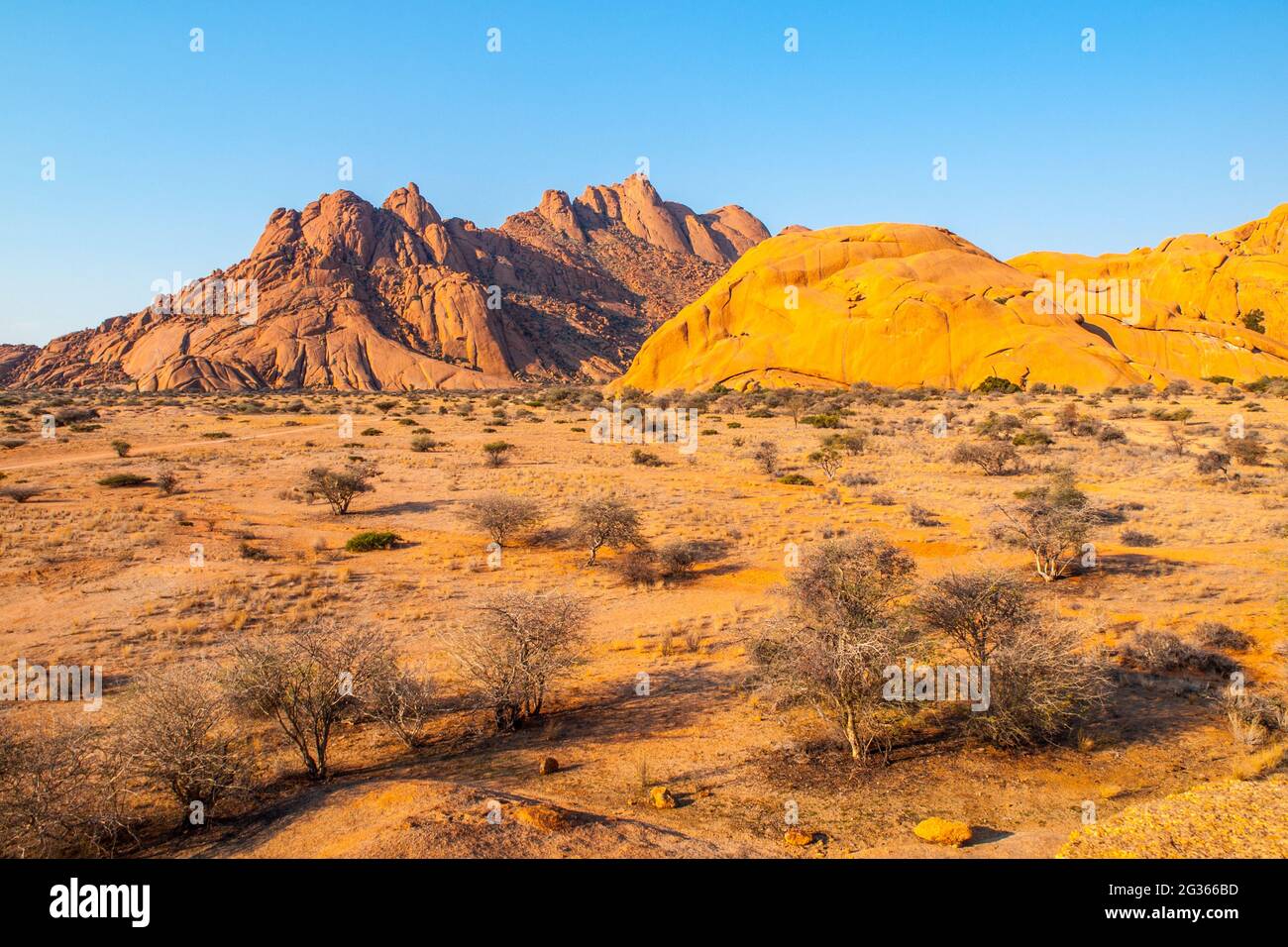 Pontok mountains sunset hi-res stock photography and images - Alamy