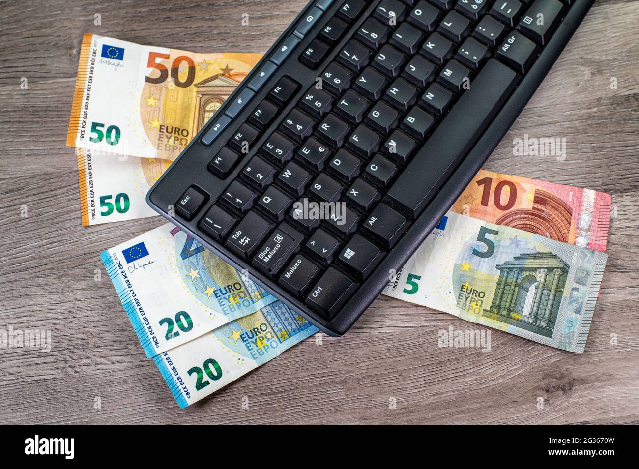 Computer keyboard euro banknotes different hi-res stock photography and ...