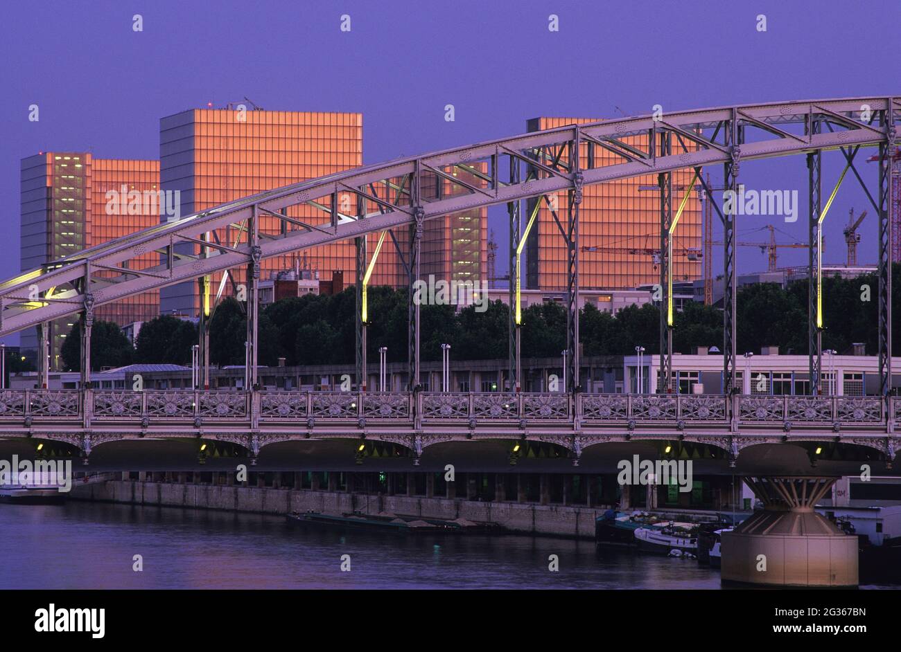 The Bridge Of Austerlitz High Resolution Stock Photography and Images ...