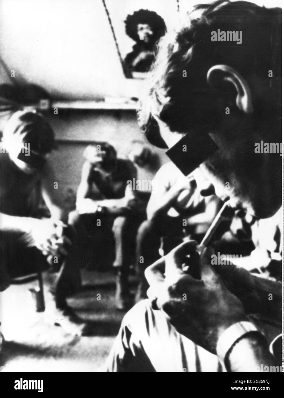 Pot wars hi-res stock photography and images - Alamy