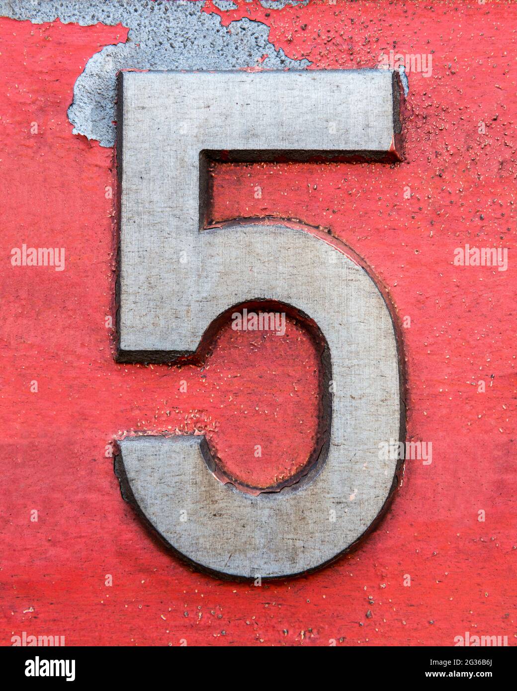 Metal sheet figure hi-res stock photography and images - Alamy