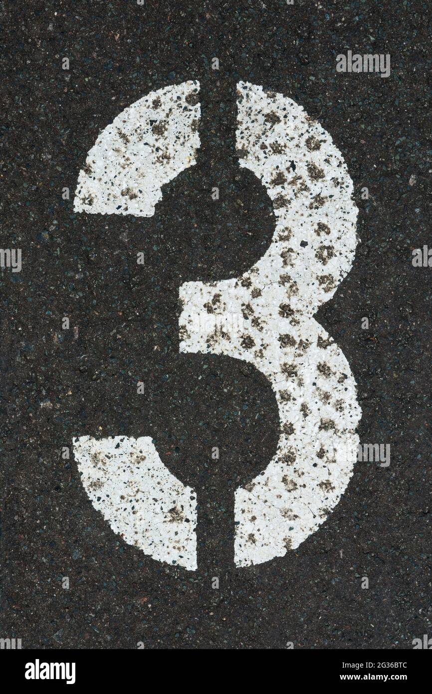 Number stencil hi-res stock photography and images - Alamy
