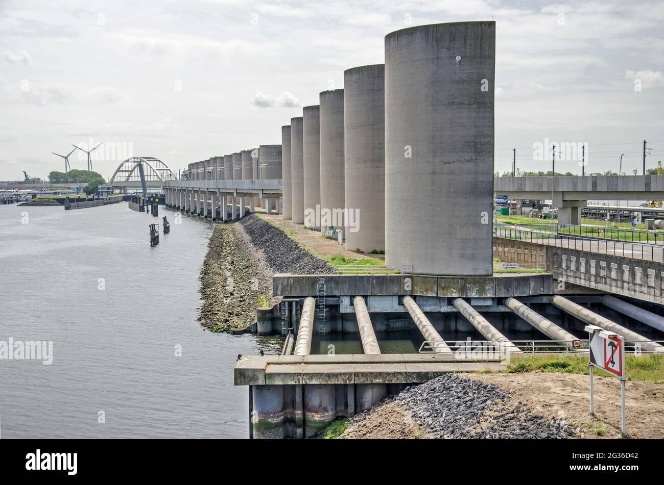 Caland canal hi-res stock photography and images - Alamy