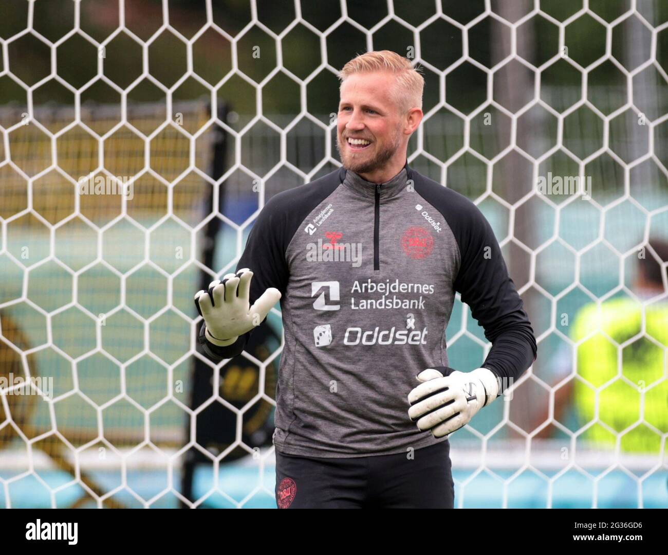 Kasper schmeichel training hi-res stock photography and images - Alamy