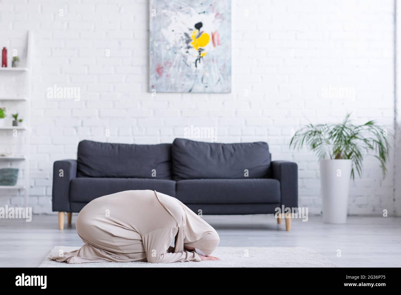 Muslim praying in prayer room hi-res stock photography and images - Alamy