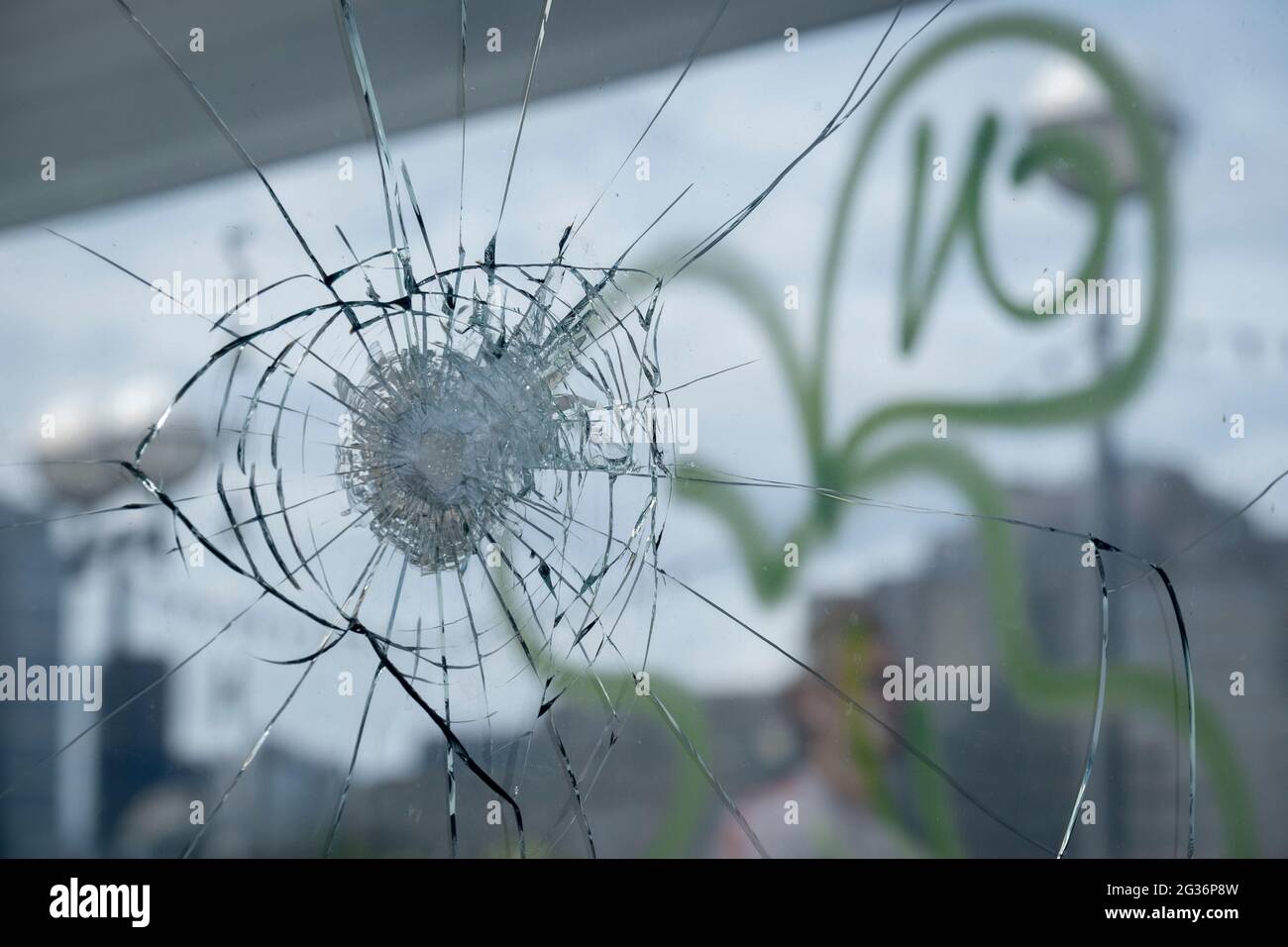 Puncture marks hi-res stock photography and images - Alamy