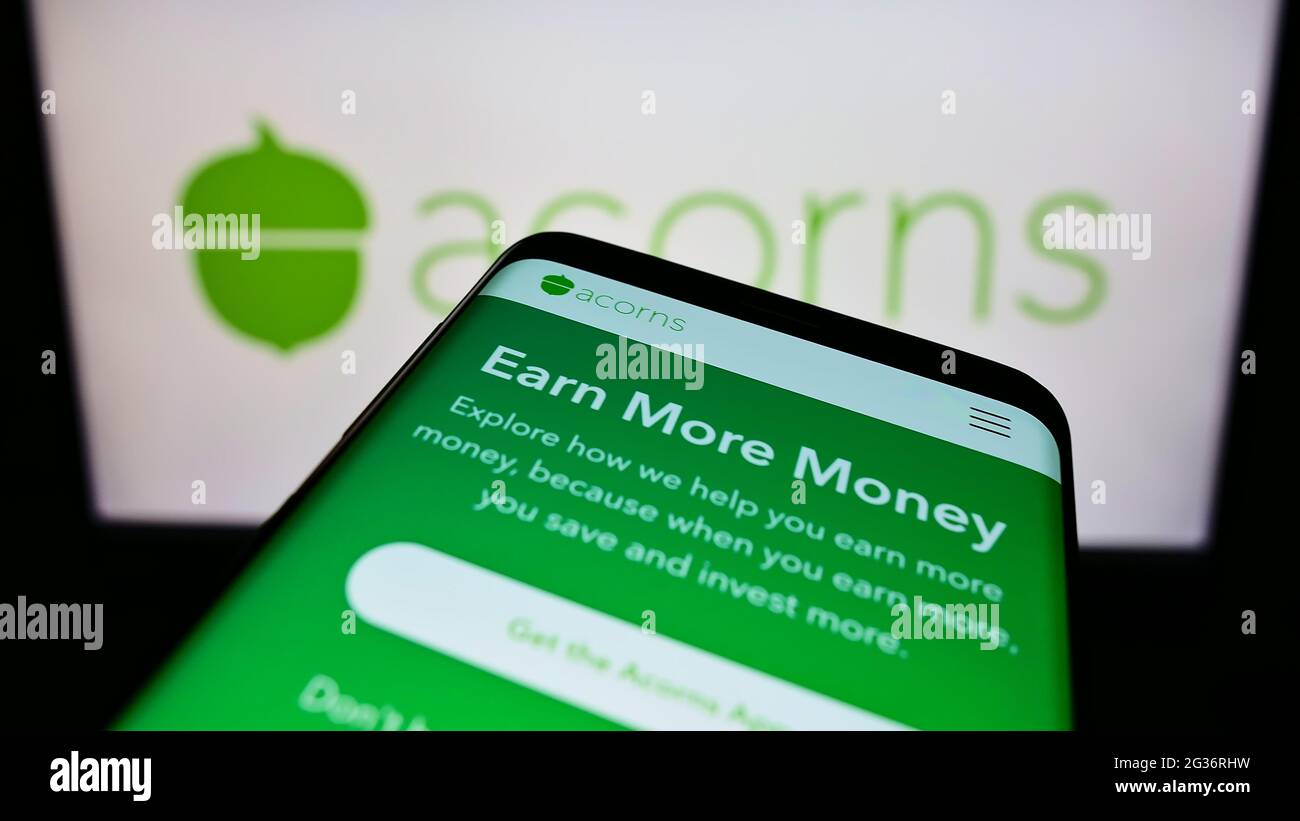 Acorns grow inc hi-res stock photography and images - Alamy