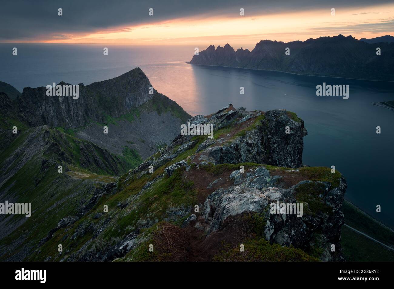 Senja landscape hi-res stock photography and images - Alamy
