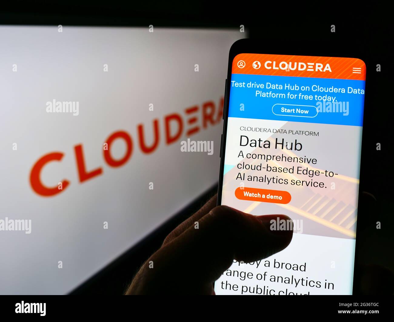 Cloudera logo hi-res stock photography and images - Alamy