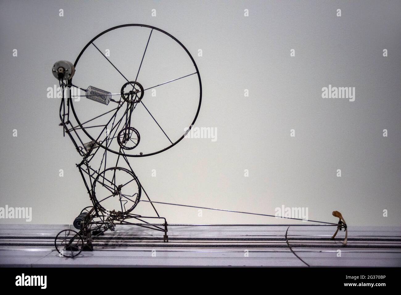 Chicken wishbone hi-res stock photography and images - Alamy