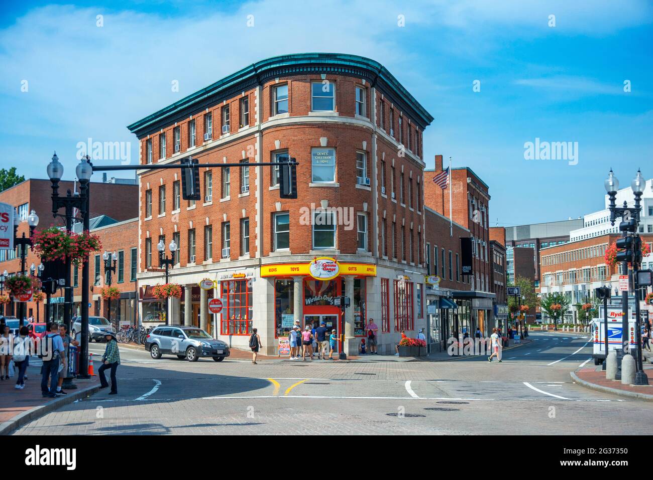 Harvard town hi-res stock photography and images - Alamy