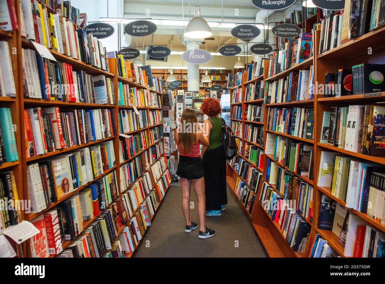 Harvard university campus hi-res stock photography and images - Alamy