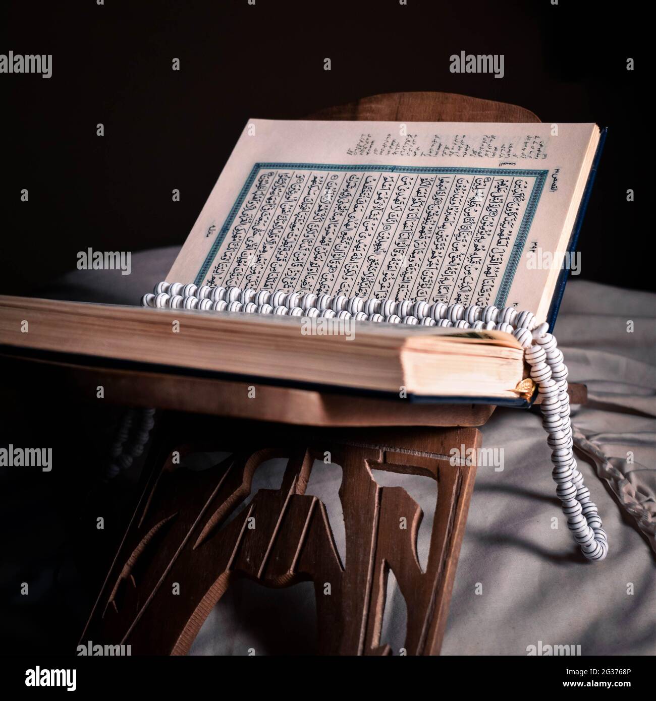 Religious aesthetic hi-res stock photography and images - Alamy