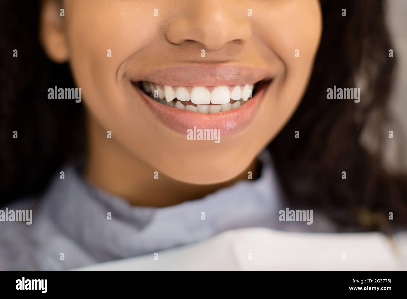 Black Lady Smiling Teeth 79 Black Woman Smiling Perfect Teeth Stock