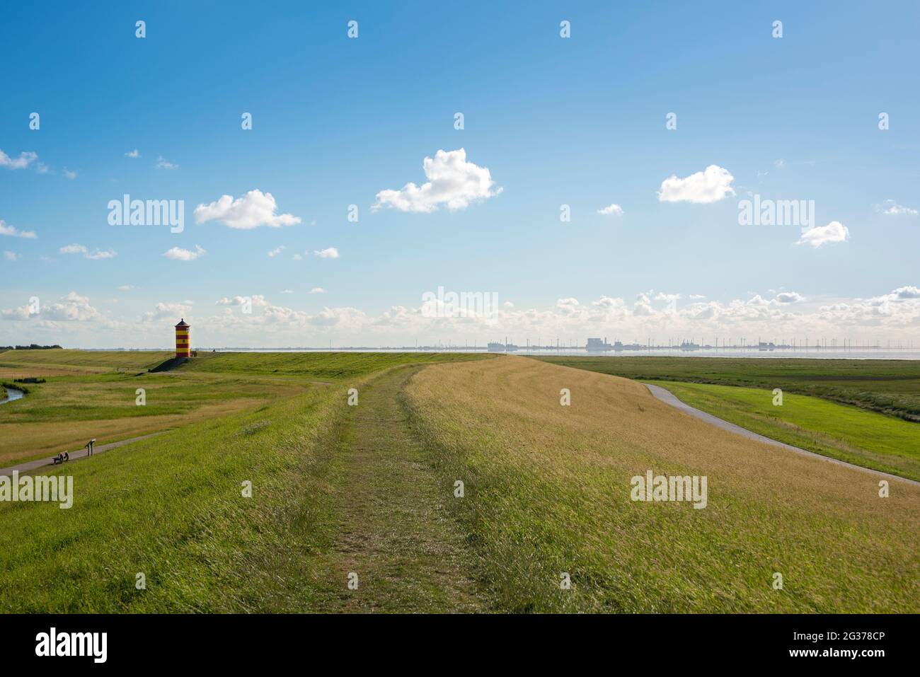 Dike landscape hi-res stock photography and images - Alamy