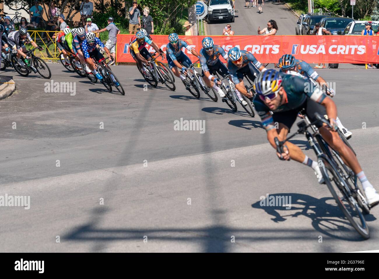 Tulsa Tough crit bike race on Crybaby Hill, Sunday 2021 Stock Photo - Alamy