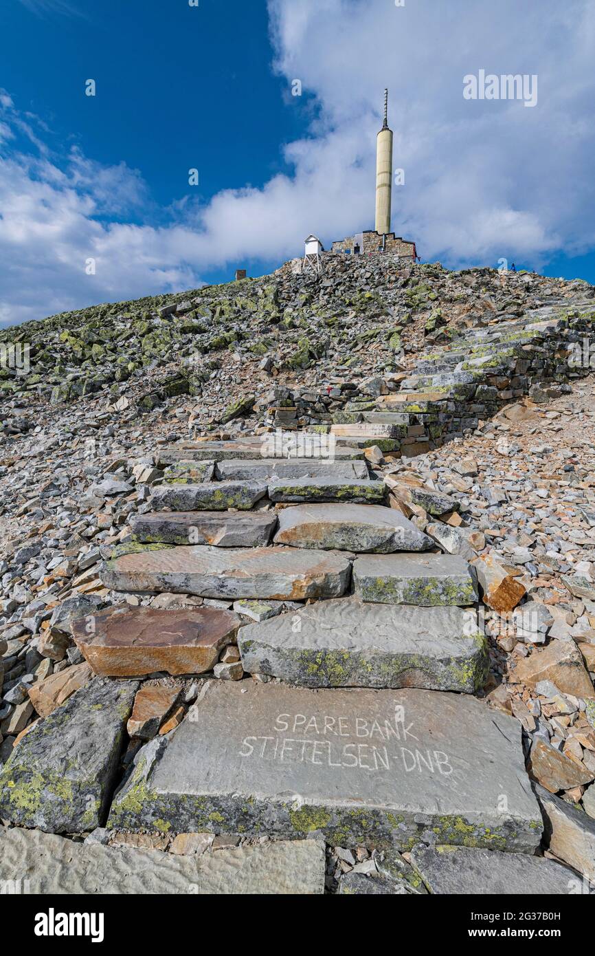 Summit installation on Gausta or Gaustatoppen highest mountain in ...