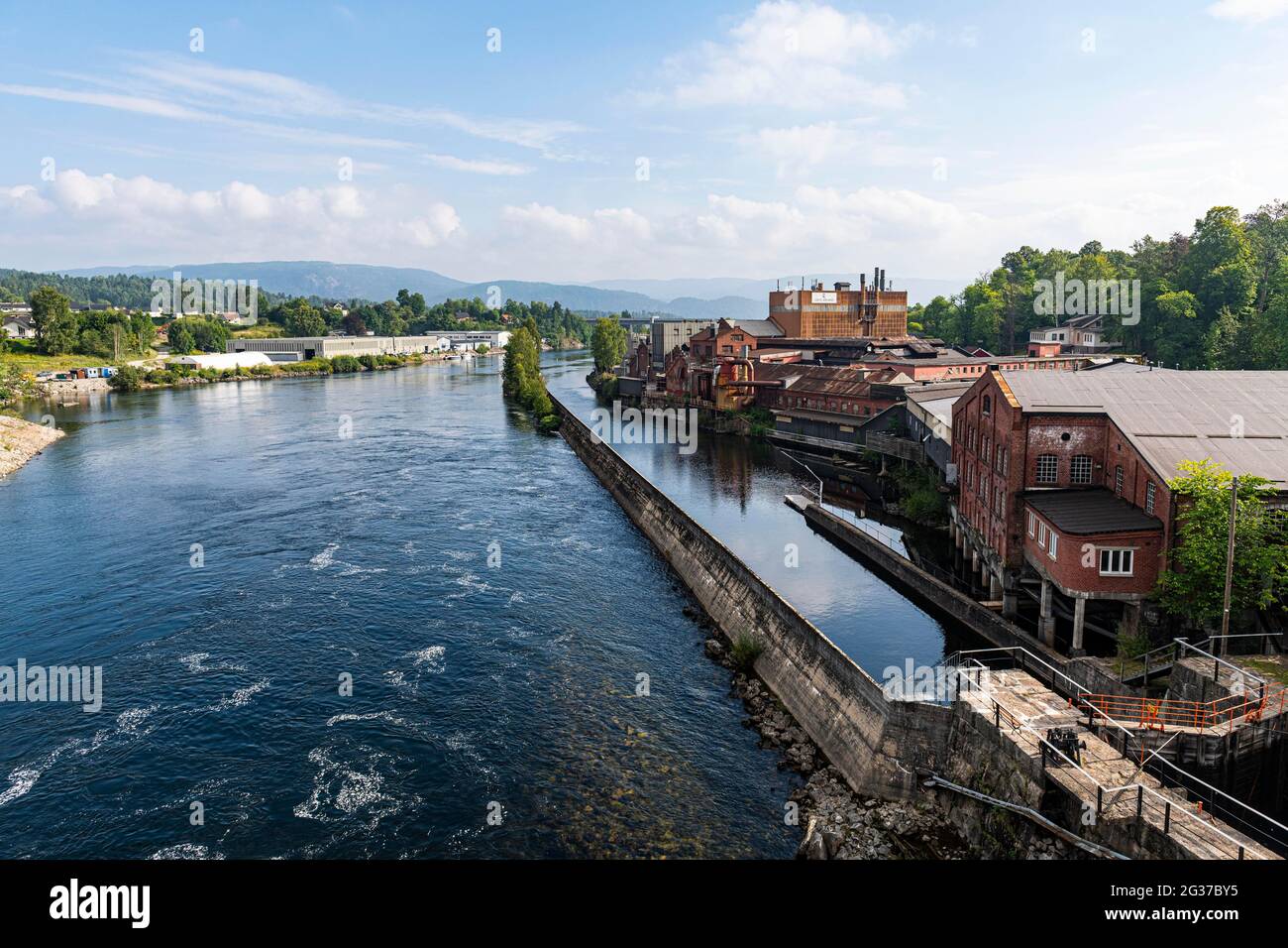 Ulefoss locks hi-res stock photography and images - Alamy