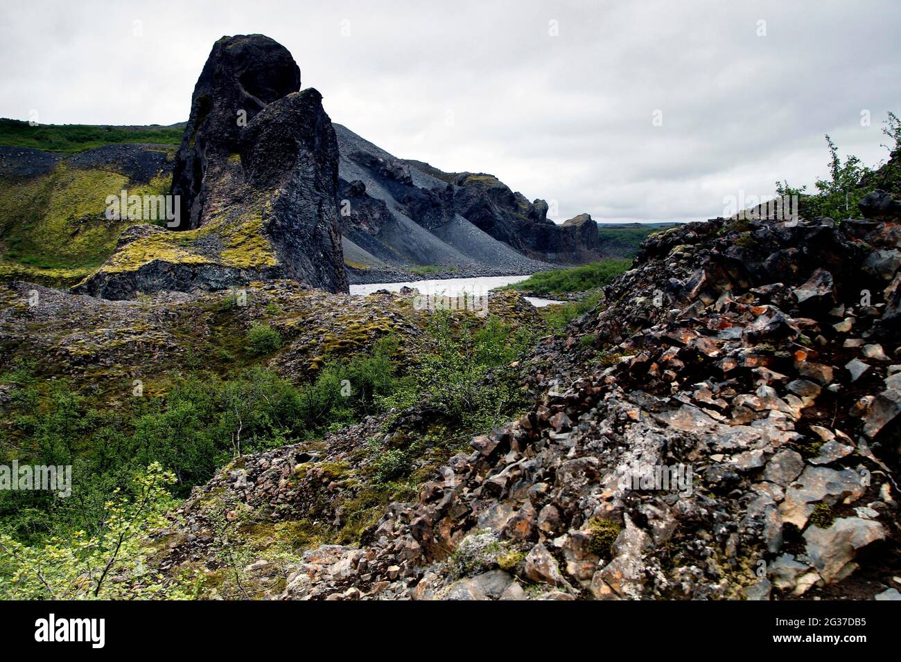 Angular rock iceland hi-res stock photography and images - Alamy