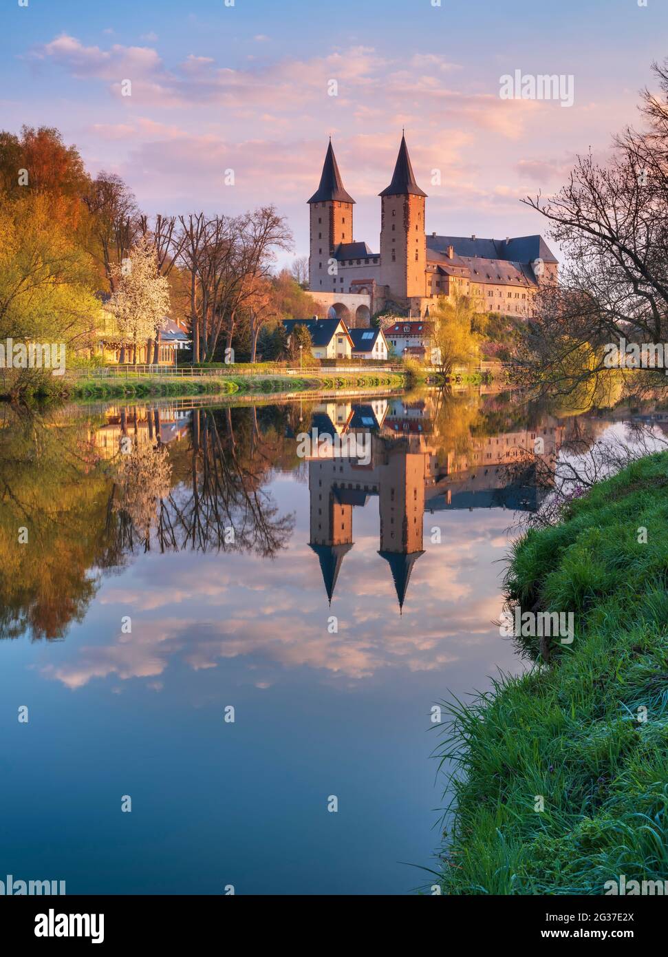 Rochlitz Castle on the river Zwickauer Mulde at Morgenrot, Rochlitz ...