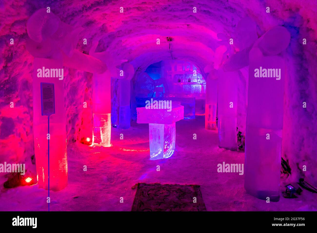 Kingdom of permafrost hi-res stock photography and images - Alamy