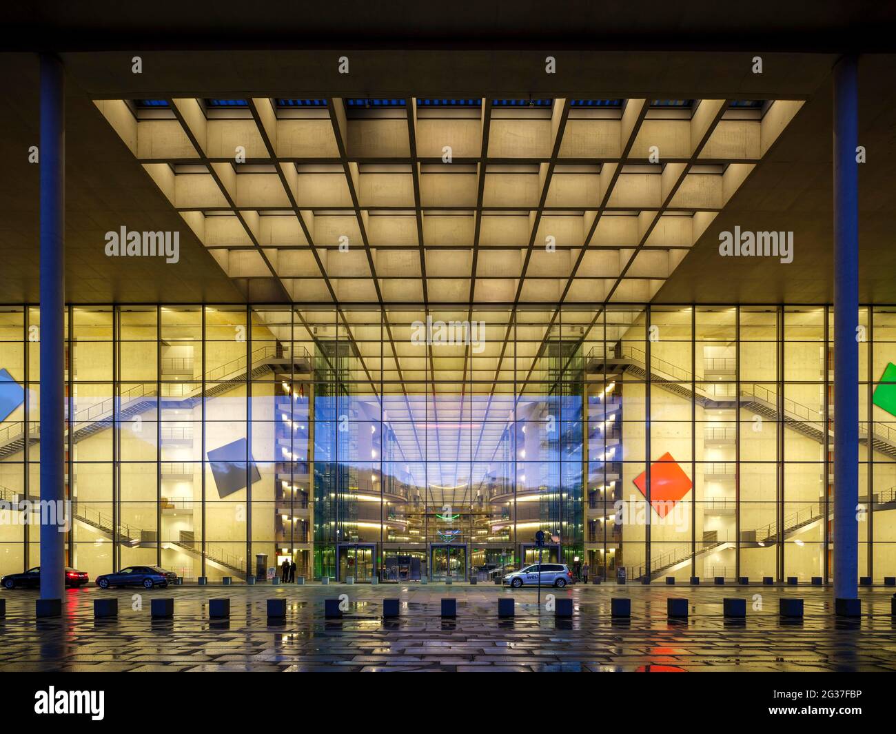 Central lobby parliament hi-res stock photography and images - Alamy