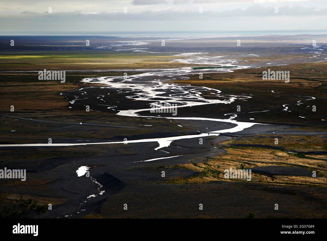 Meltwater river hi-res stock photography and images - Alamy